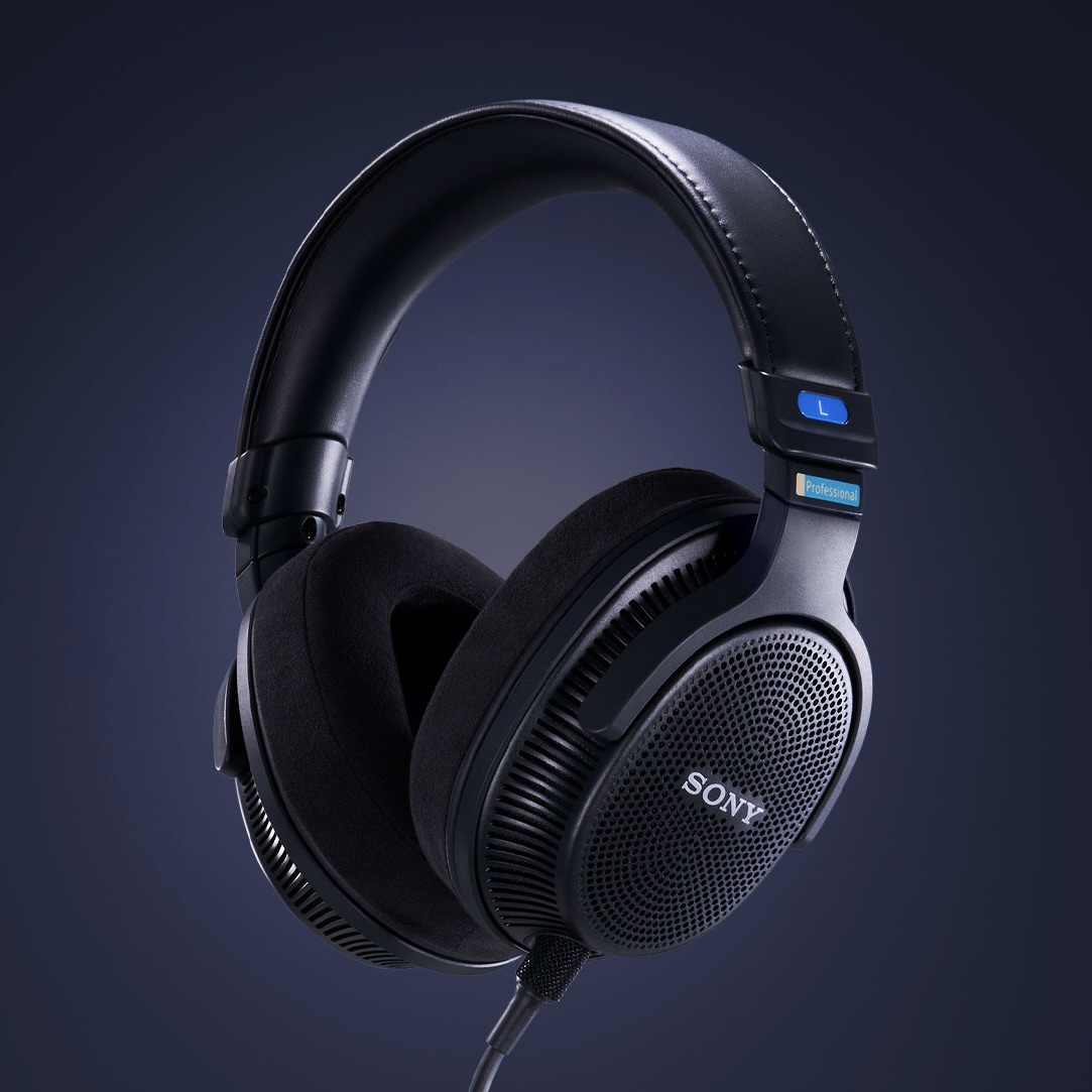 R1,700 off on Sony Studio Monitor Headphones | OneDayOnly