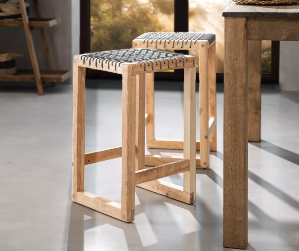 25% off on Skukuza Simplistic Bar Stool | OneDayOnly