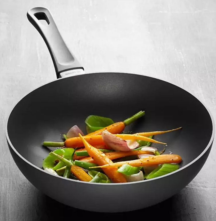 33% off on Scanpan 24cm Classic Stir-Fry Pan | OneDayOnly