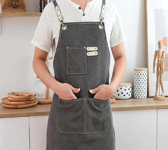 43% off on Unisex Adjustable Apron with Pockets | OneDayOnly