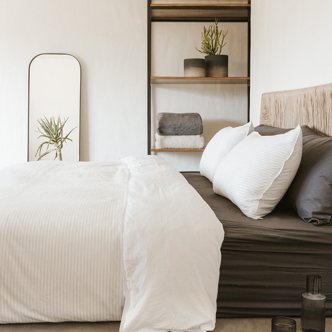 25% off on Hertex Cotton Stripe Bed Set | OneDayOnly
