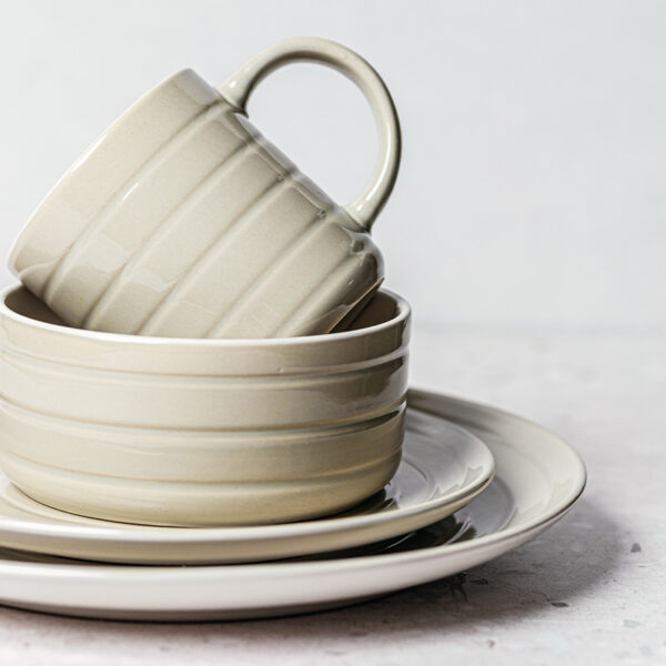 47% off on Legend Premium Stoneware Dinner Set | OneDayOnly