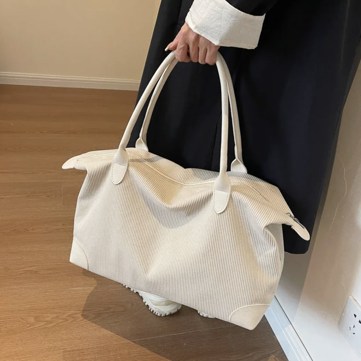 31% off on Large Capacity Shoulder Bag | OneDayOnly