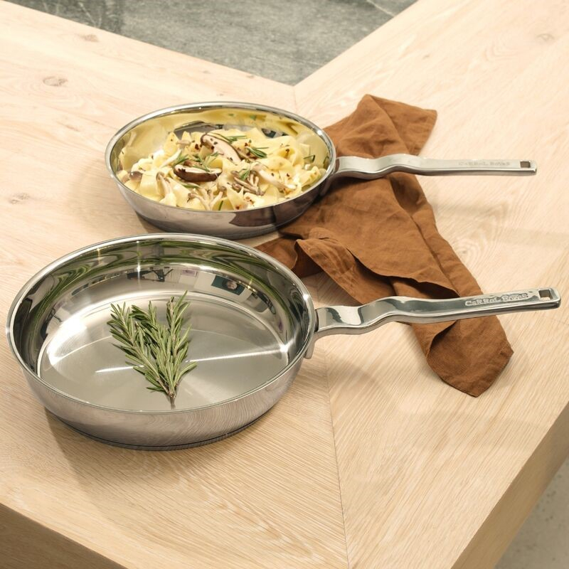 40% off on Carrol Boyes Cookware Set 1 - Flow | OneDayOnly