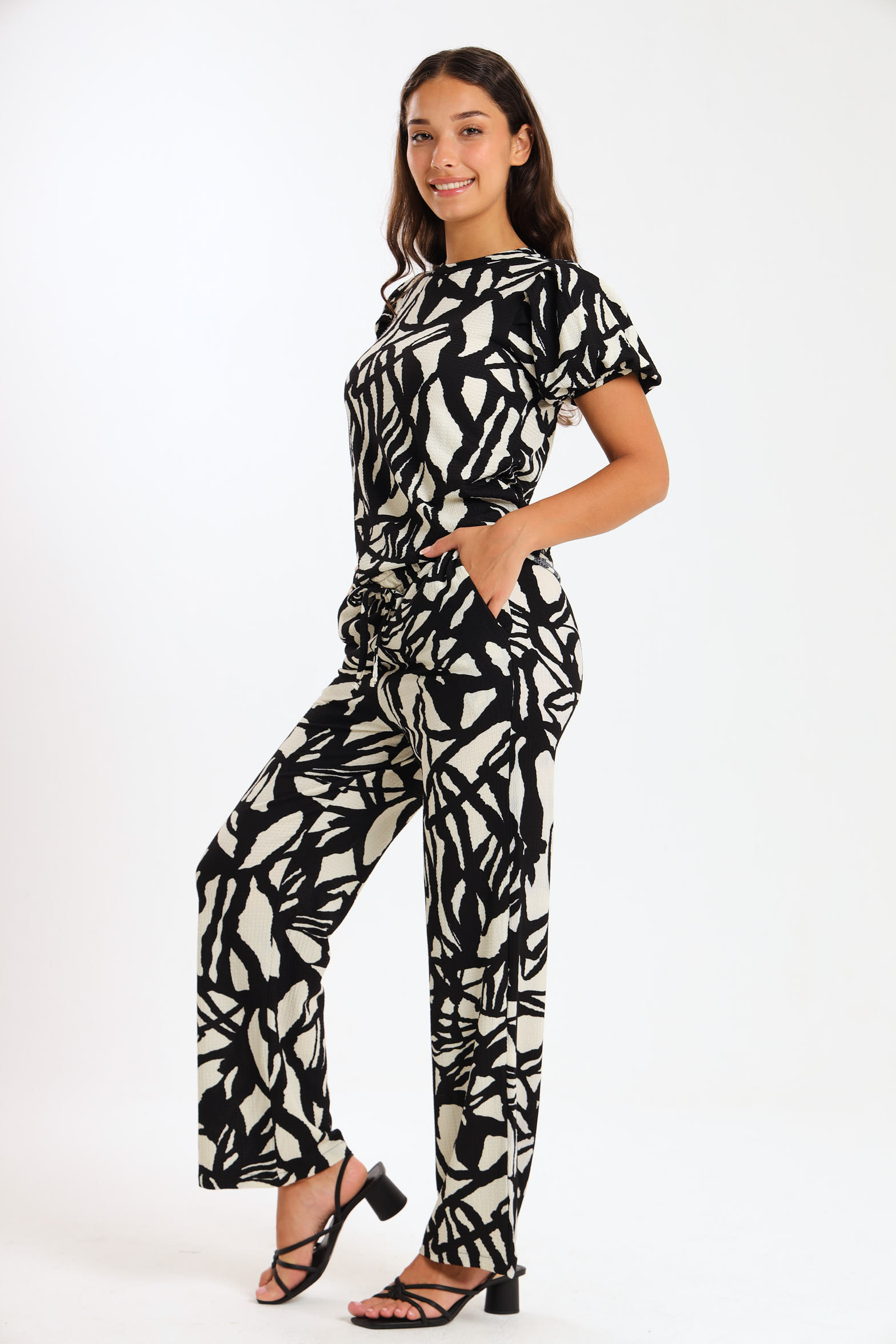 49% off on Lily Luxe Ladies 2-Piece Set | OneDayOnly