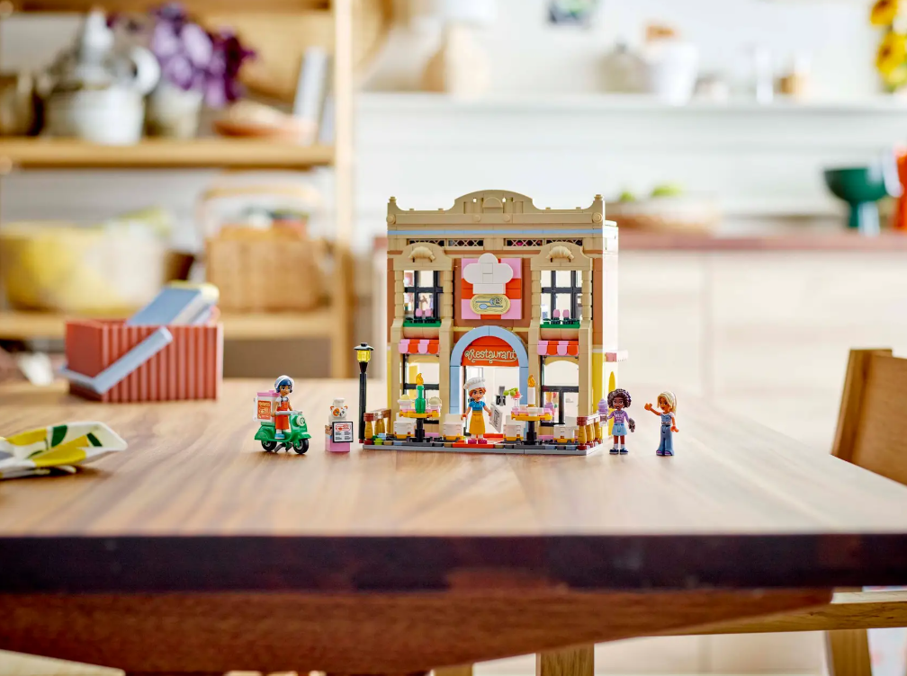 29% off on LEGO Restaurant and Cooking School | OneDayOnly