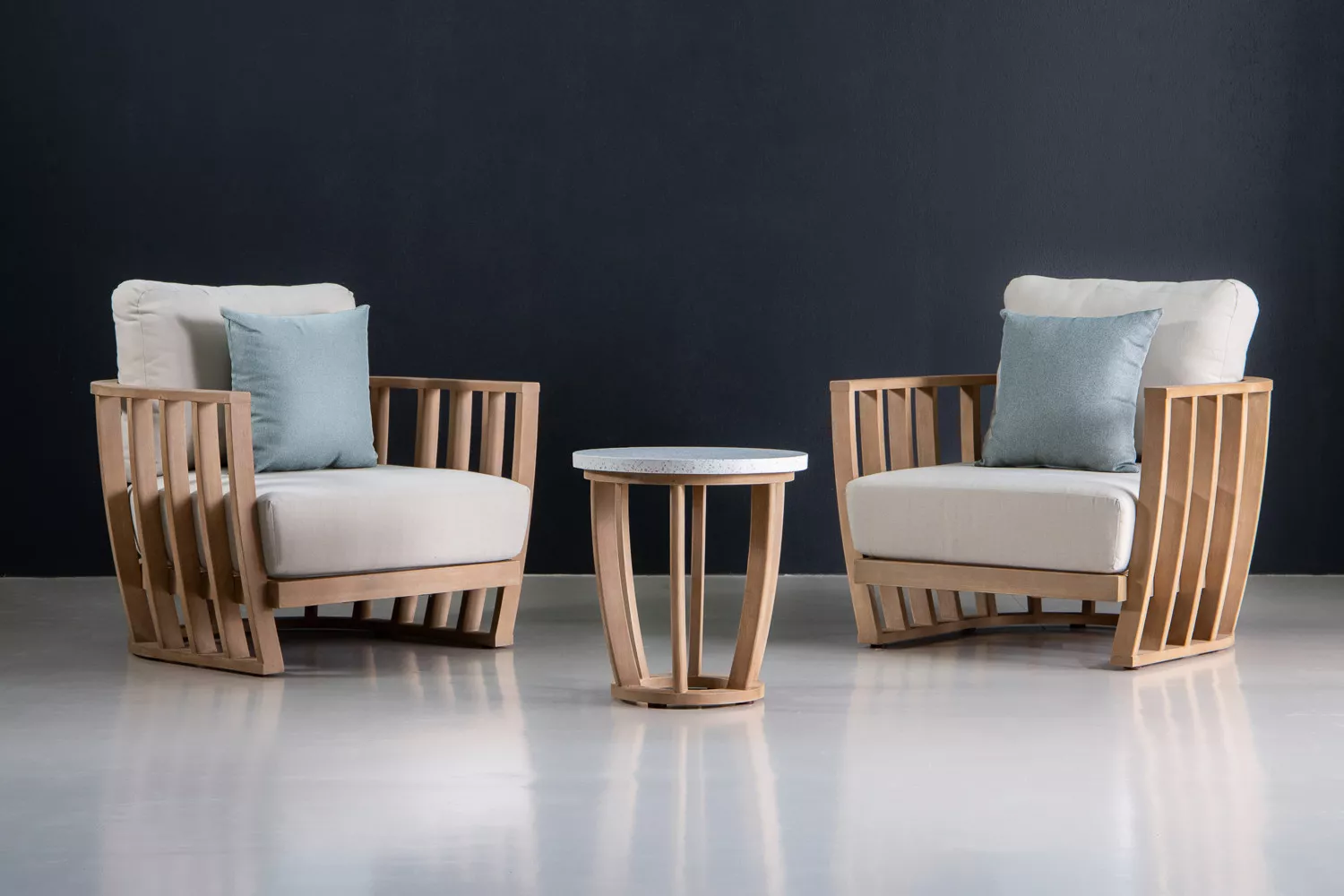 R2,000 off on St Lucia Patio Cocktail Set | OneDayOnly