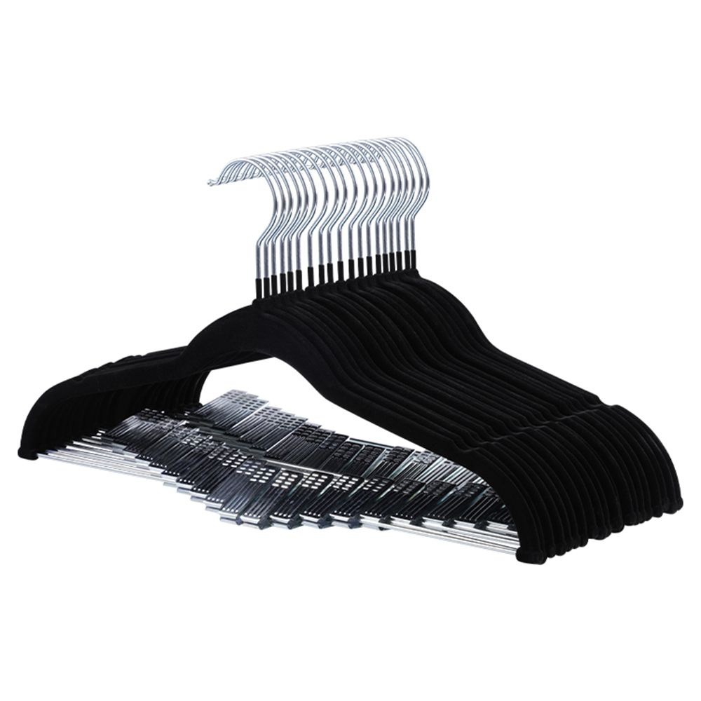 22% off on Anchor 20x Velvet Hangers | OneDayOnly