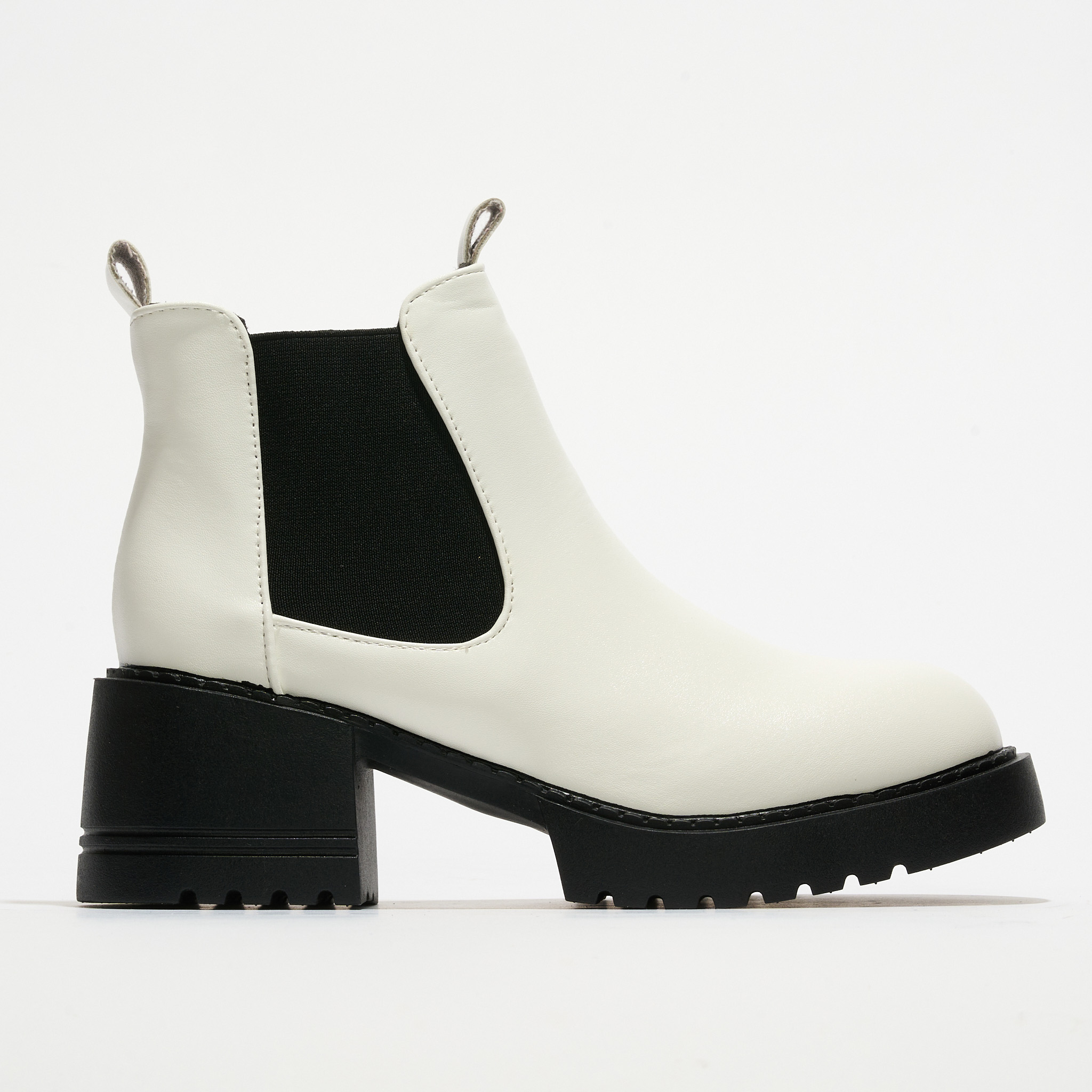 57% off on Margaux Lane Ladies Chelsea Boots | OneDayOnly