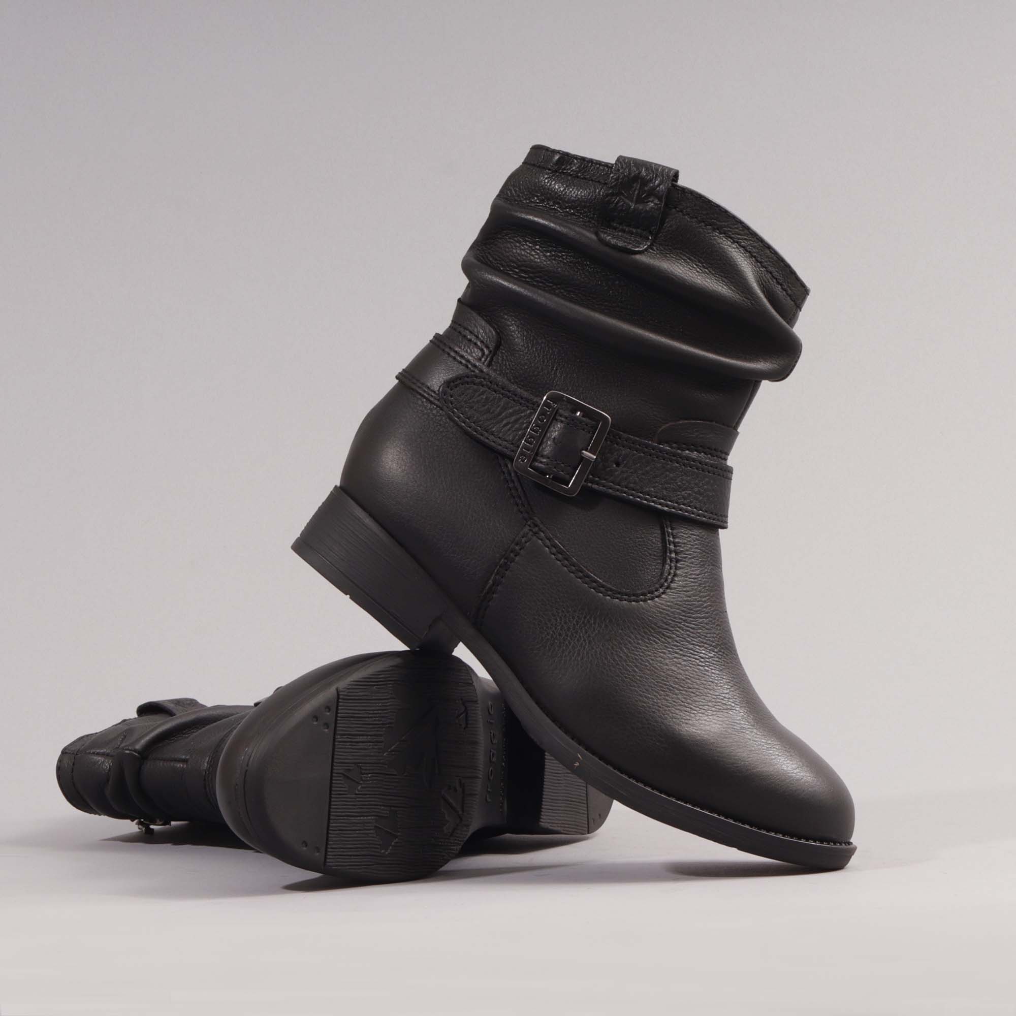 22% off on Froggie Ladies Leather Ruched Boots | OneDayOnly