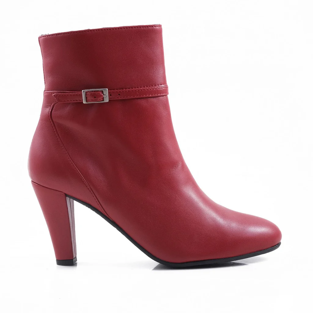 31% off on Pesso Ladies Leather Vagos Boots | OneDayOnly