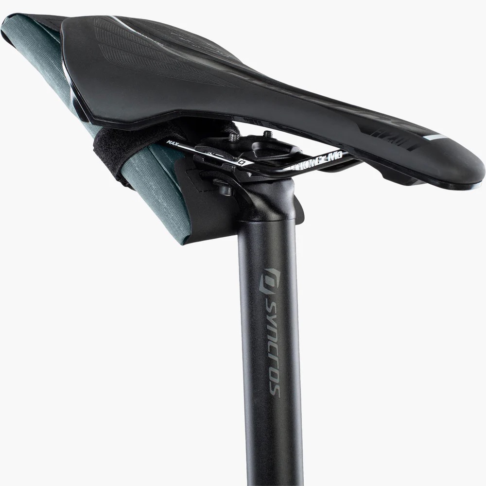 25% off on evoc Waterproof Bicycle Tool Wrap | OneDayOnly