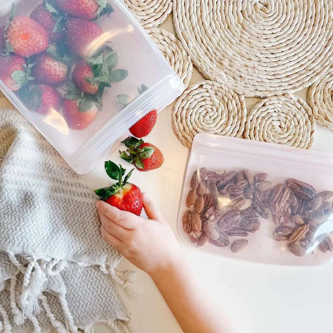 26% off on W&P 1L Silicone Reusable Storage Bag | OneDayOnly