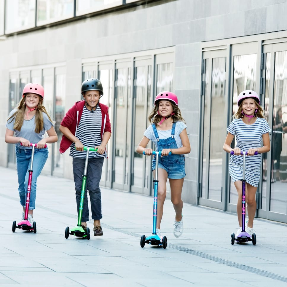 25% off on Micro Kids Maxi Deluxe Scooter | OneDayOnly