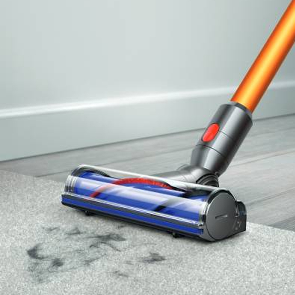 R900 off on Dyson V8 Absolute Cordless Vacuum | OneDayOnly