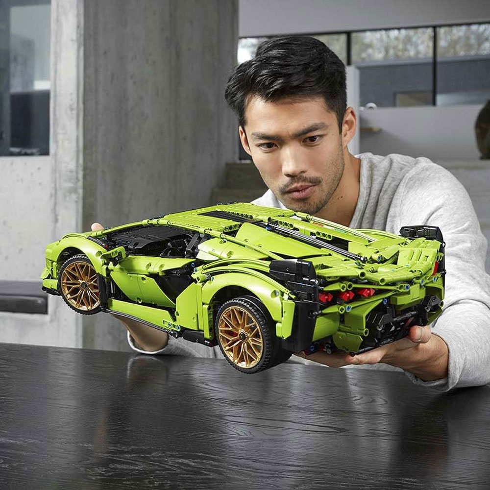 R1,150 off on LEGO Technic™ Lamborghini Sián | OneDayOnly