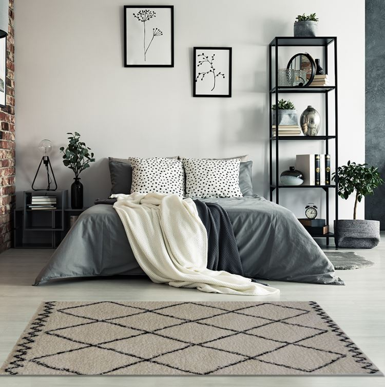 48% off on Cream & Black Opulent Shaggy Rug | OneDayOnly