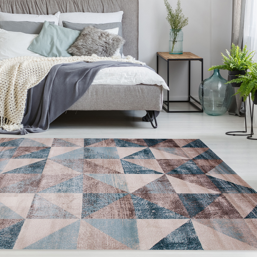 74% off on Prime Persian Truva Triangle Carpet | OneDayOnly