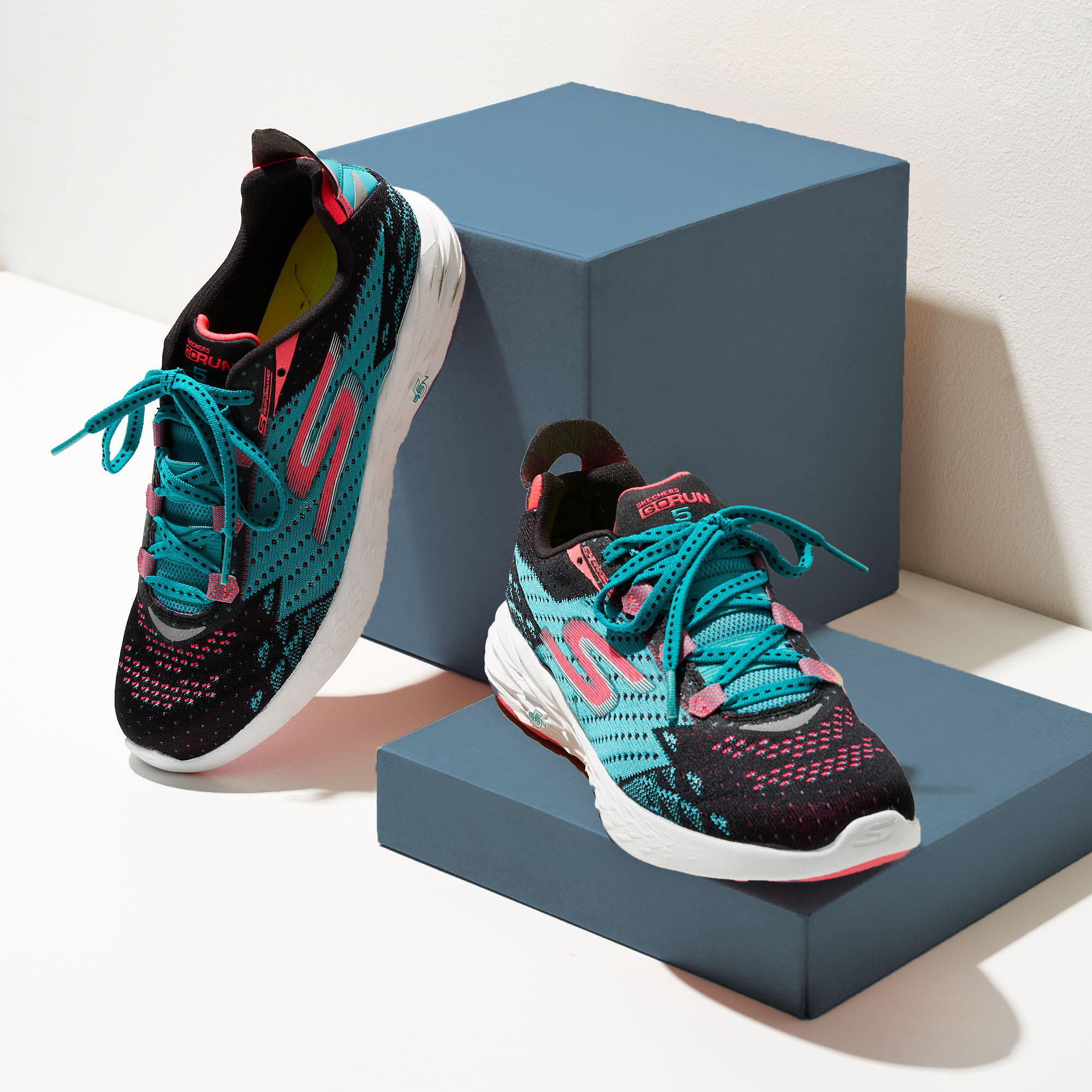 43% off on Skechers Ladies Go Run 5 Sneakers | OneDayOnly