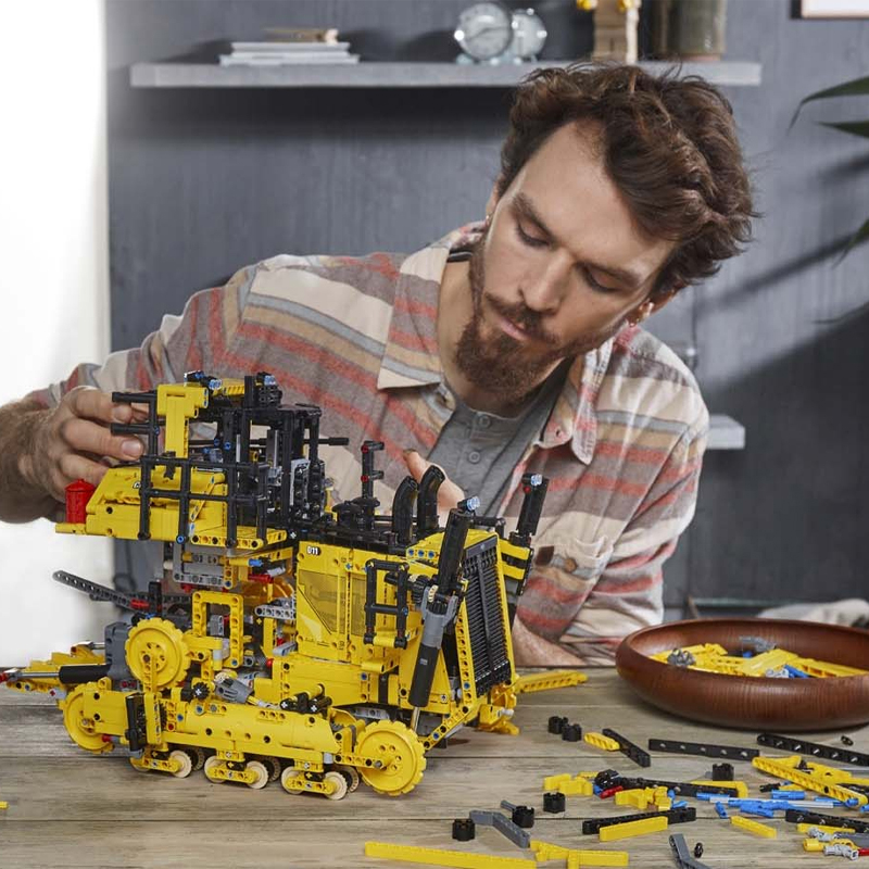 R1,500 off on LEGO App-Controlled Bulldozer | OneDayOnly