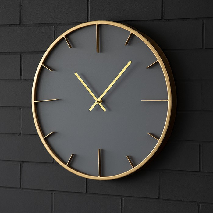 30% off on Lessen Sophisticated Wall Clock | OneDayOnly