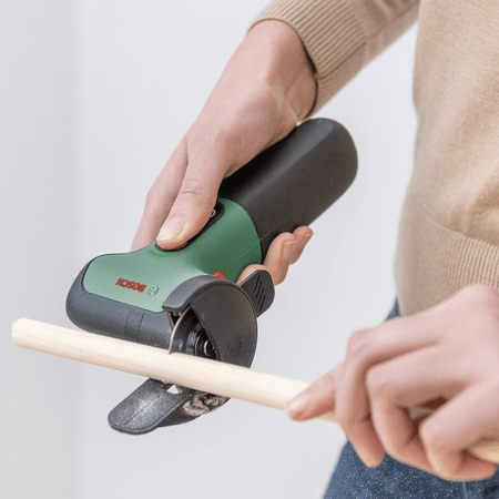 R250 off on Bosch 7.2V Cordless Cutter | OneDayOnly