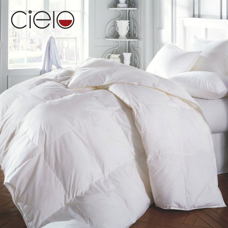42% off on Cielo 90/10 Duck Feather Down Duvet | OneDayOnly