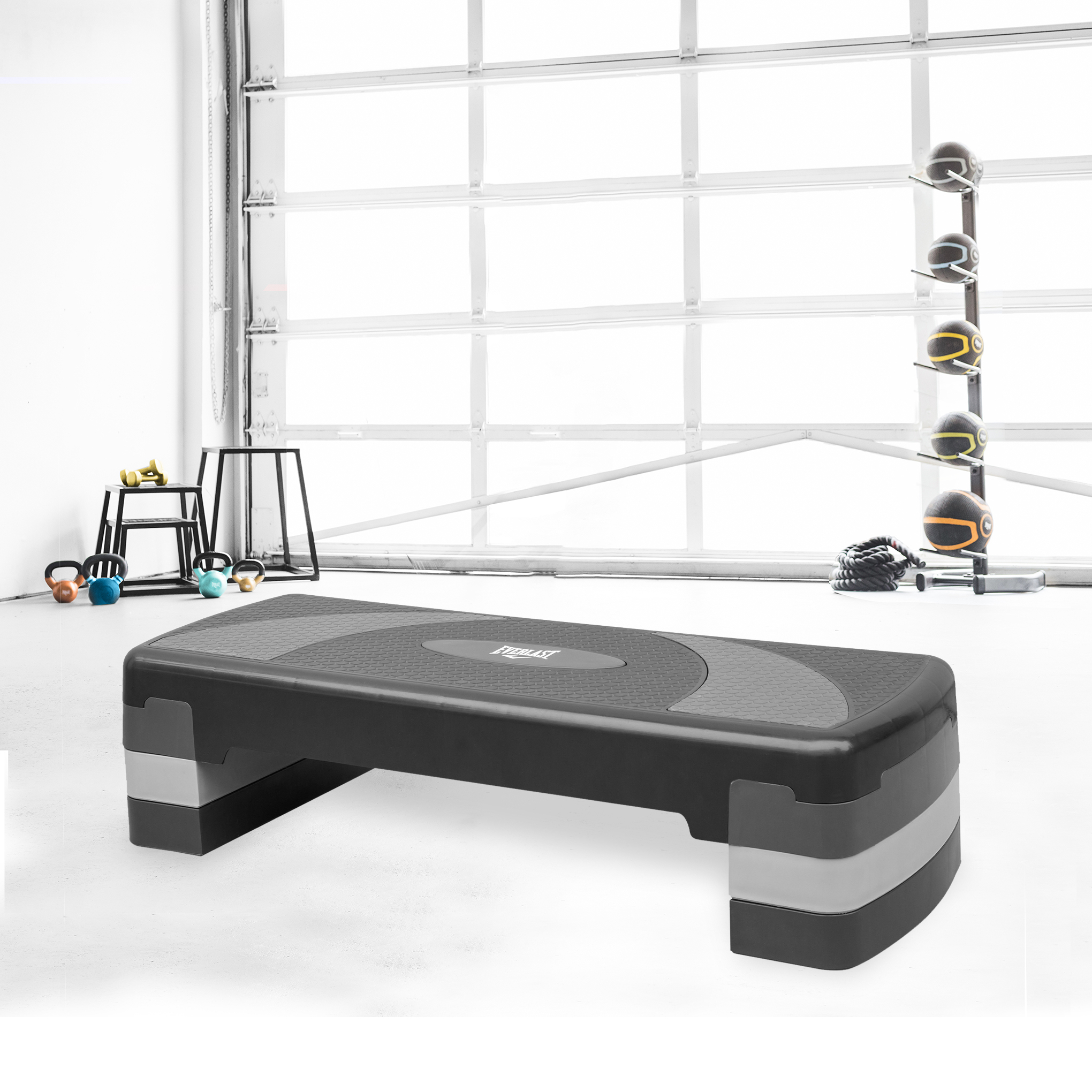 18% off on Everlast Adjustable Aerobic Step | OneDayOnly