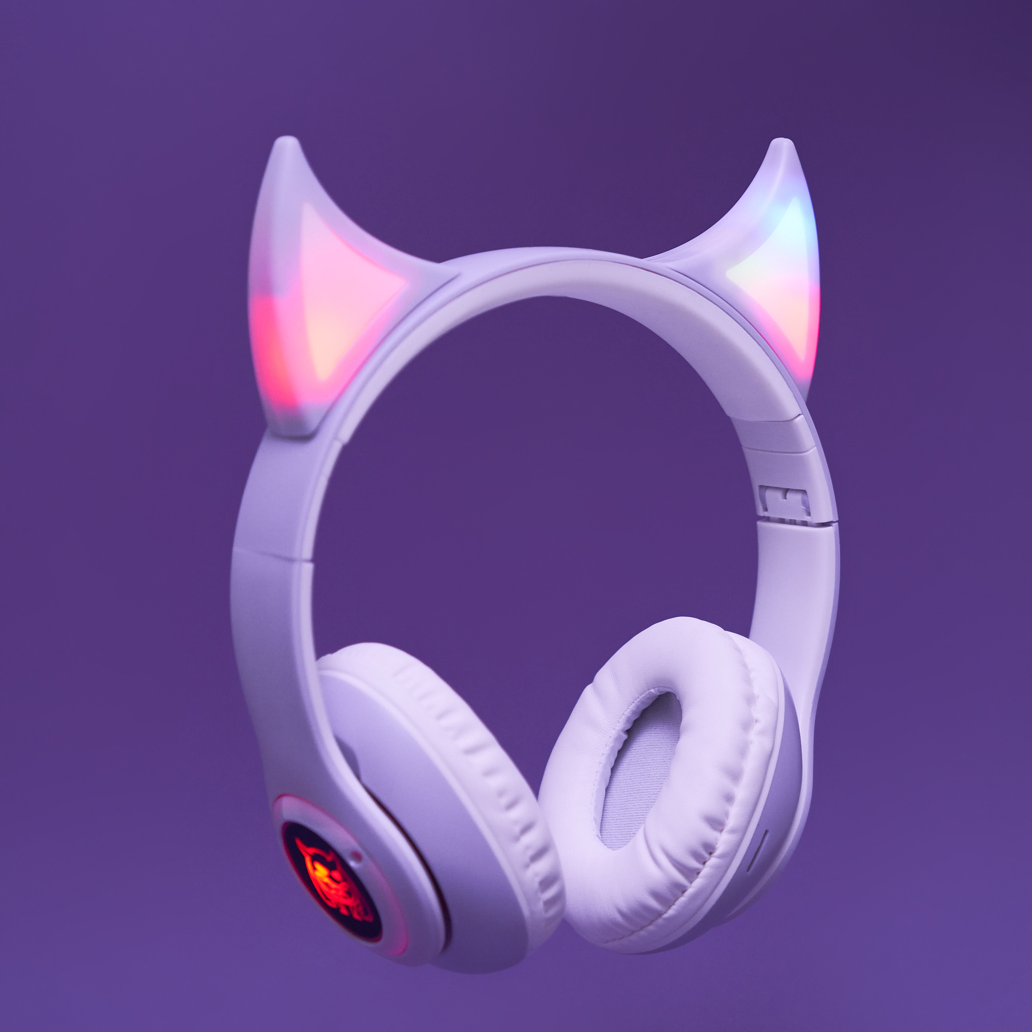 38% off on Wireless Bluetooth Demon Ear Headphones | OneDayOnly