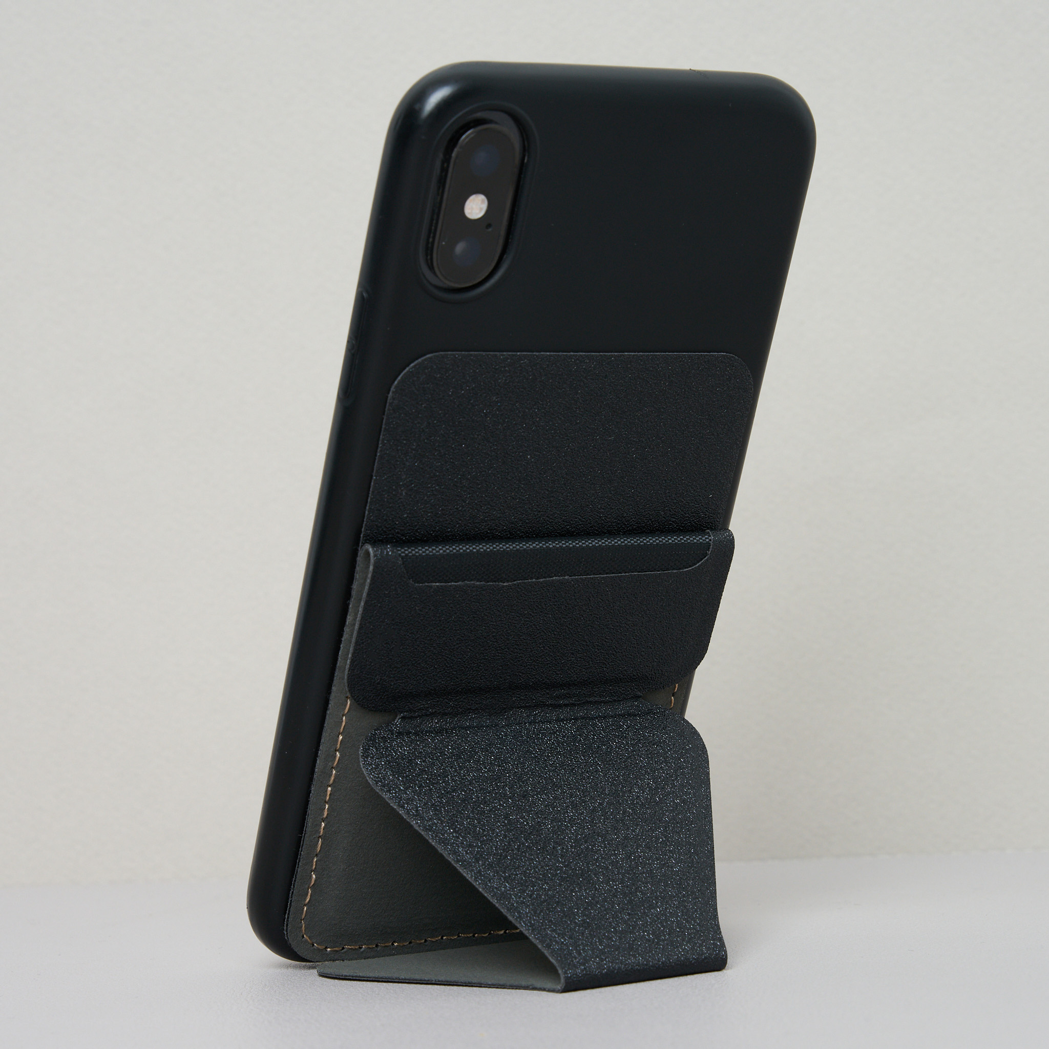 45% off on CellTech Phone Stand & Wallet | OneDayOnly