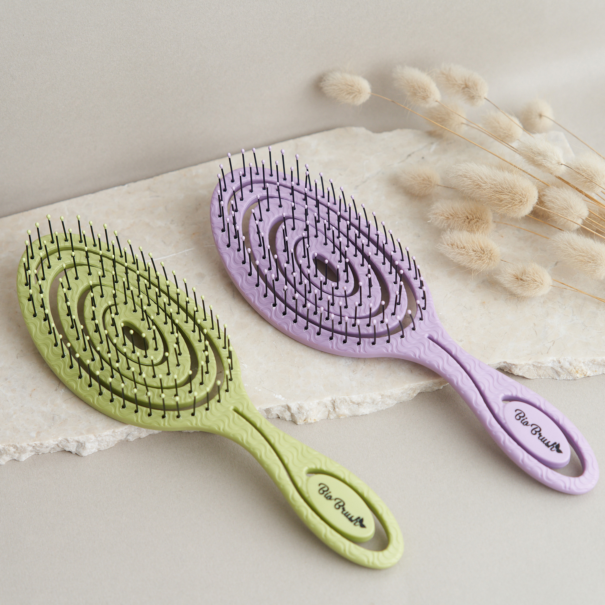 31% off on Bio Brush 2x Detangler Brush Set | OneDayOnly