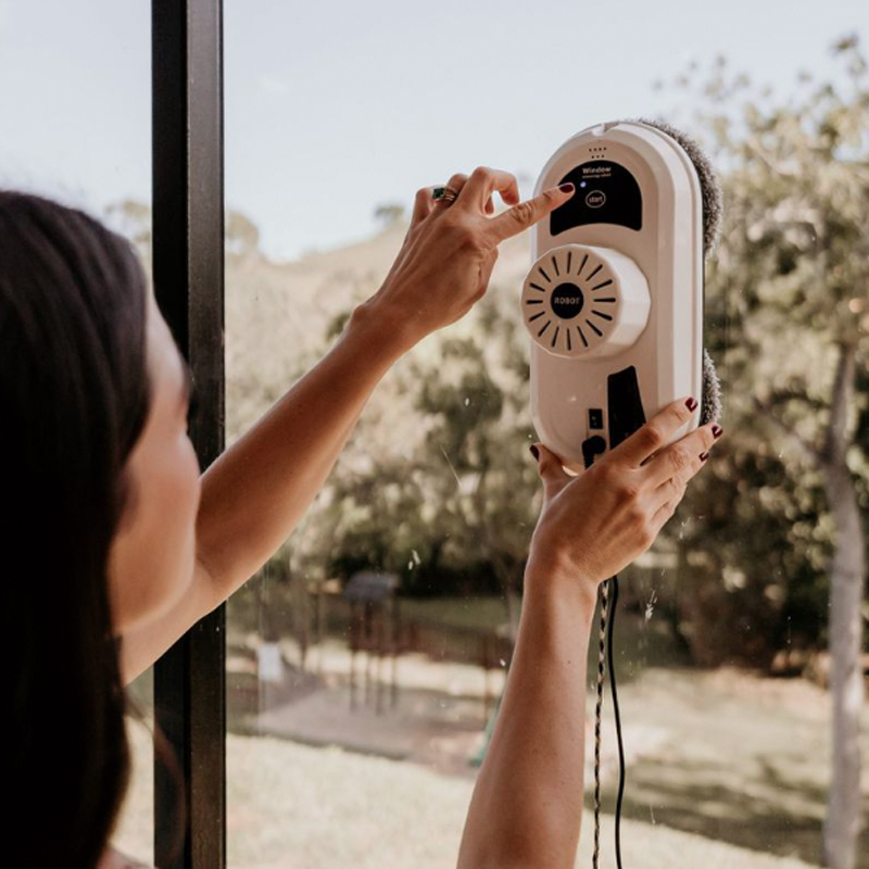 R700 off on Taroma Lucid Robot Window Cleaner | OneDayOnly