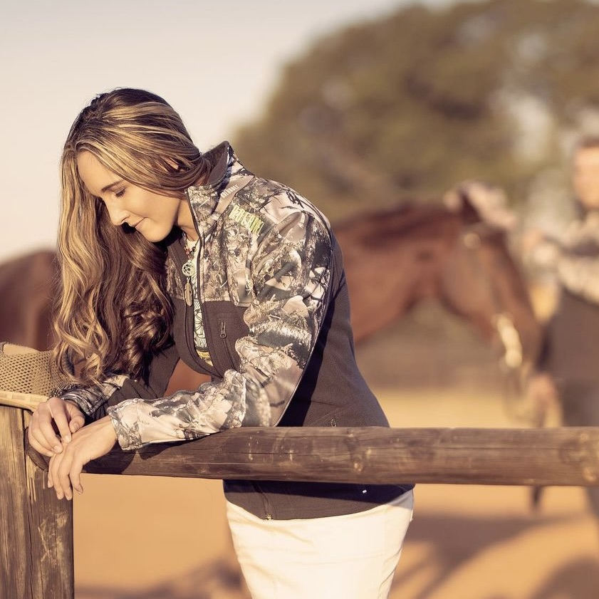 30% off on Ladies Bush Tech Top Fleece Jacket | OneDayOnly