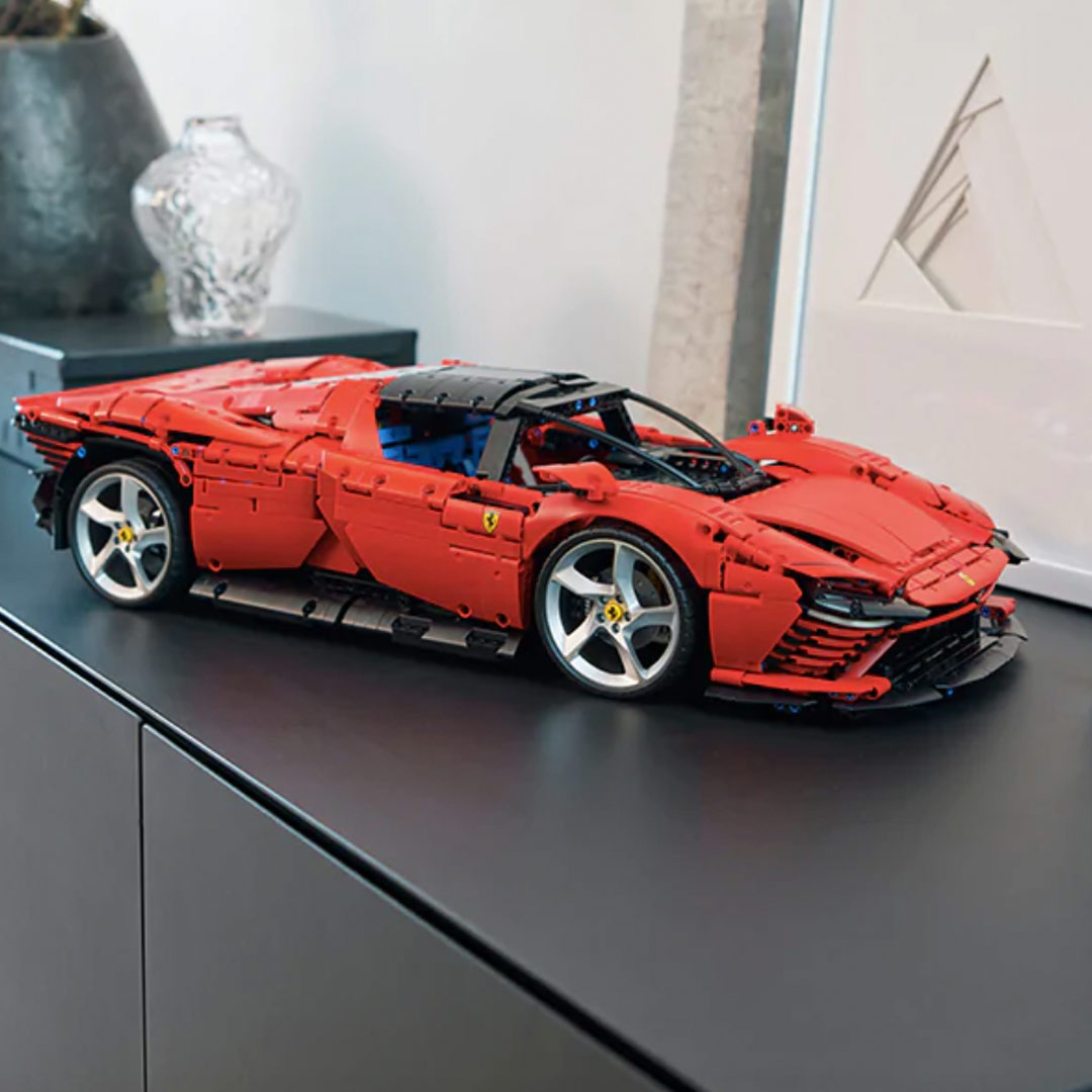 R1,400 off on LEGO Ferrari Daytona SP3 | OneDayOnly