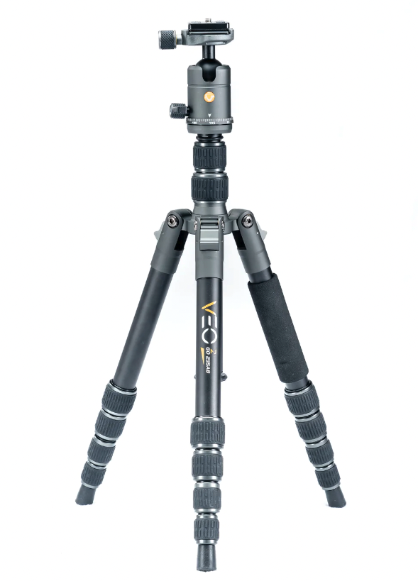 60% off on Vanguard Veo 2 Go Tripod | OneDayOnly