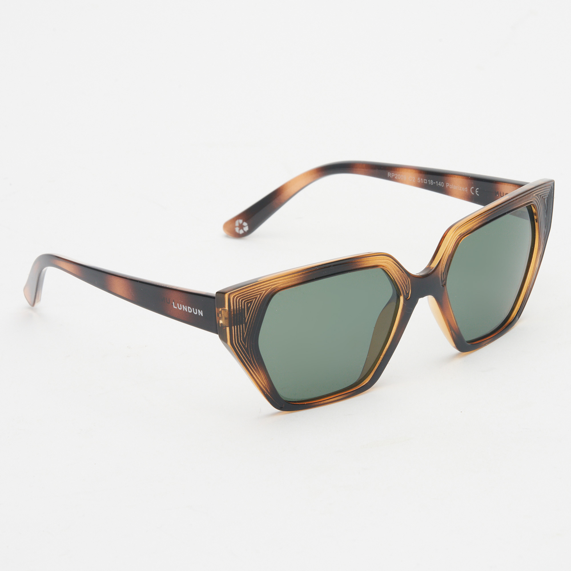 40% off on Lundun Unisex Eco Lisa Sunglasses | OneDayOnly