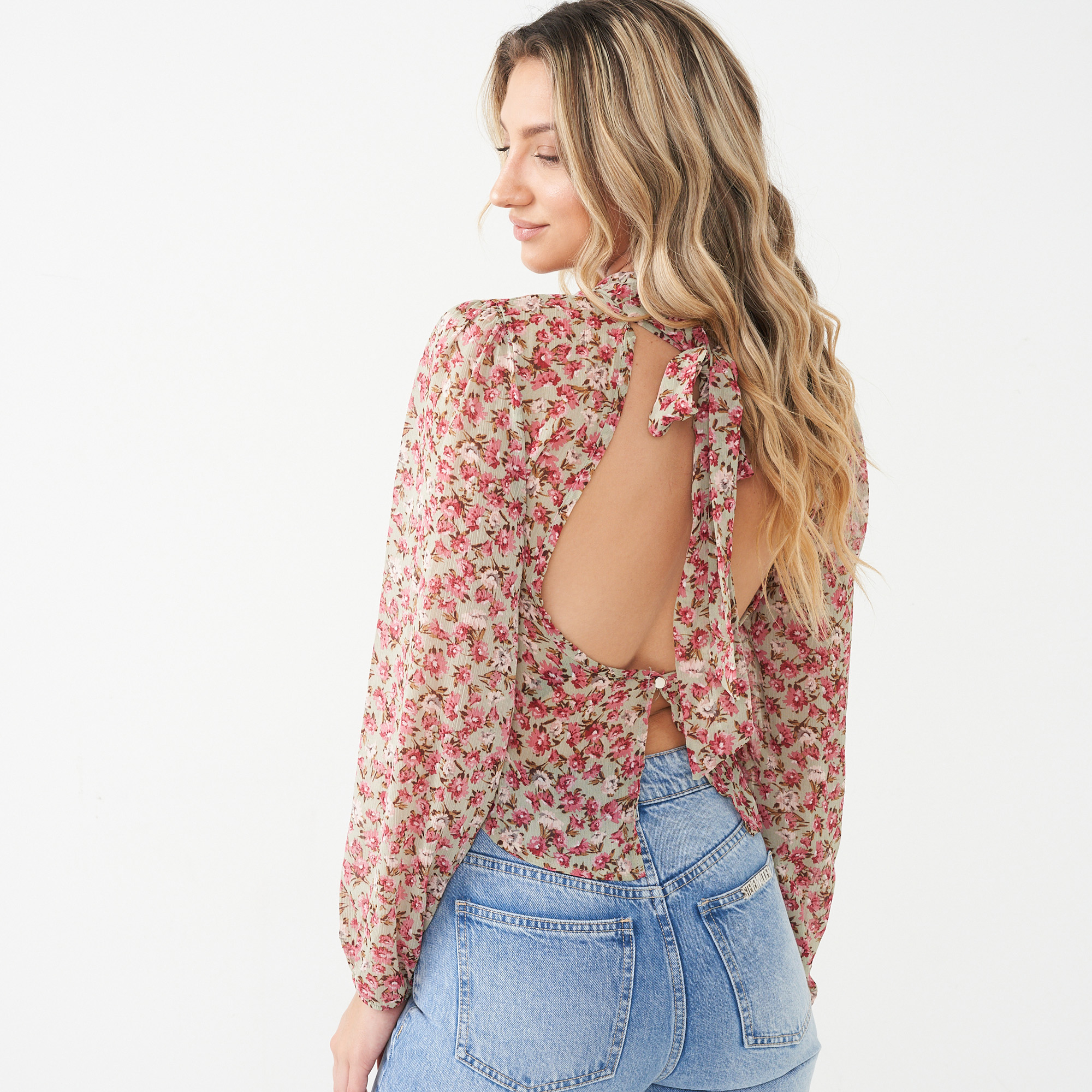 56% off on Woolwich Ladies Floral Open Back Top | OneDayOnly