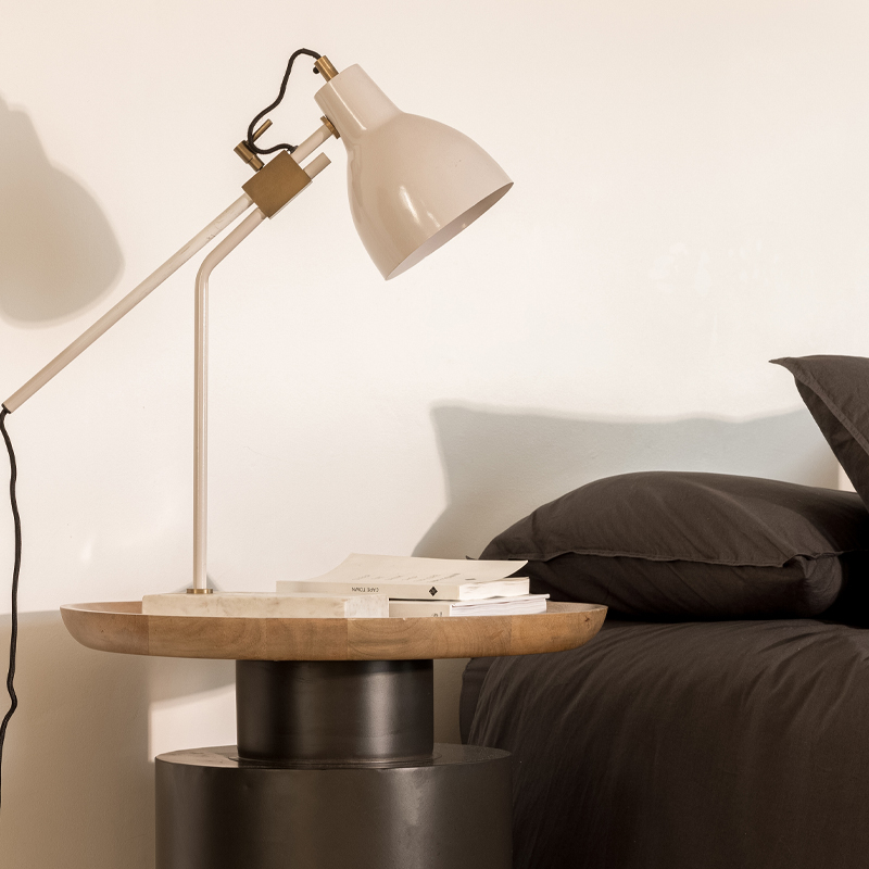 37-off-on-hertex-manhattan-sand-desk-lamp-onedayonly