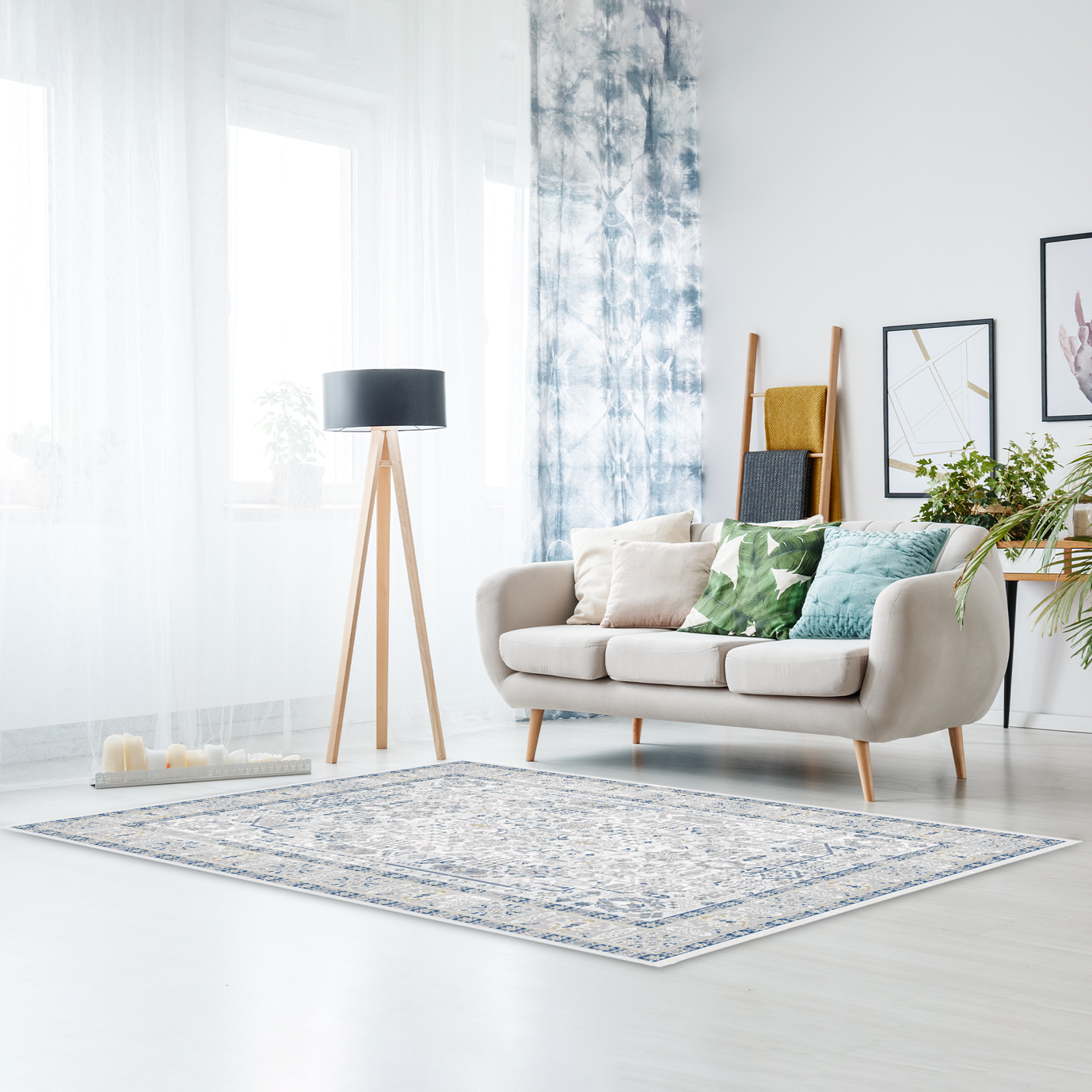 64% off on Skye Classic Vintage Blue Rug | OneDayOnly