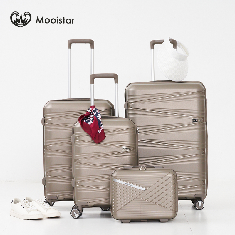 40% off on 4-Piece Hard Shell Luggage Set | OneDayOnly