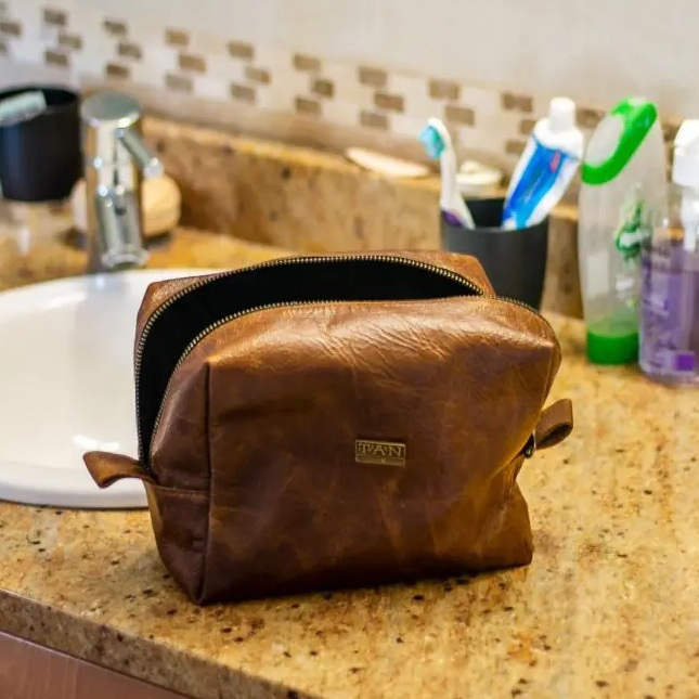 38% off on Patrick Genuine Leather Toiletry Bag | OneDayOnly