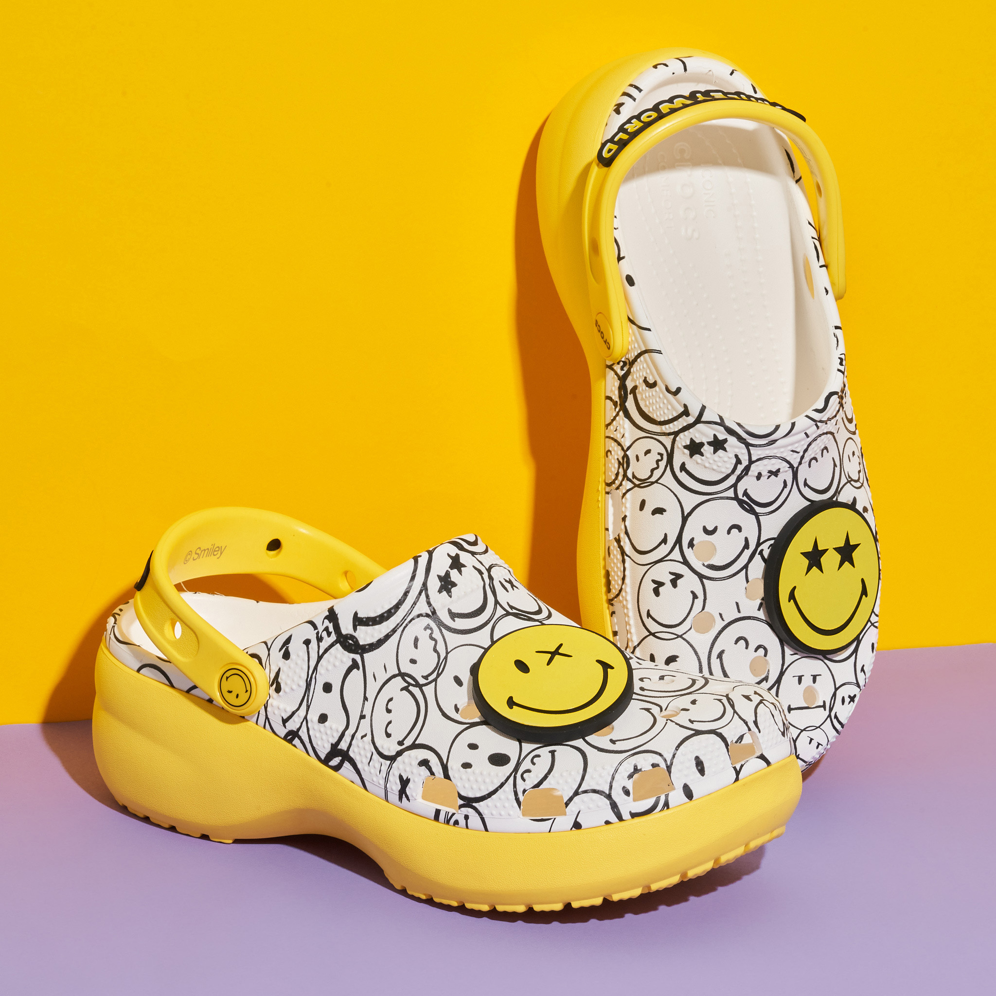 40% off on Crocs™ Ladies Smiley Platform Clogs | OneDayOnly