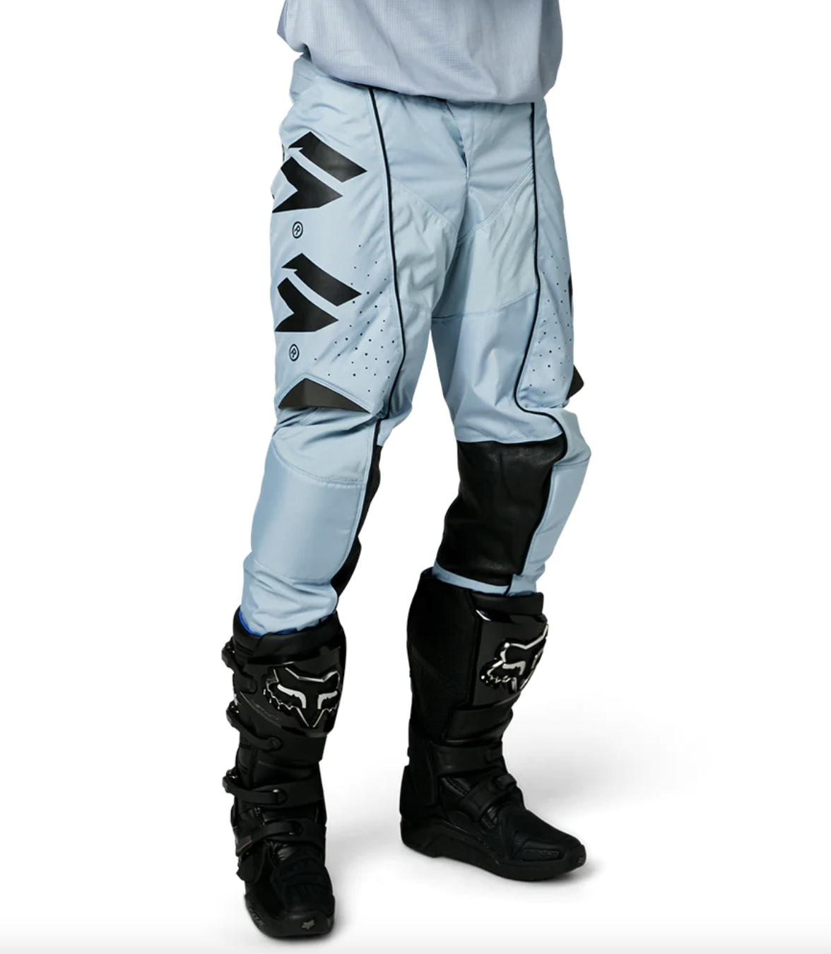 44% off on Men's White Label Flank Pants | OneDayOnly