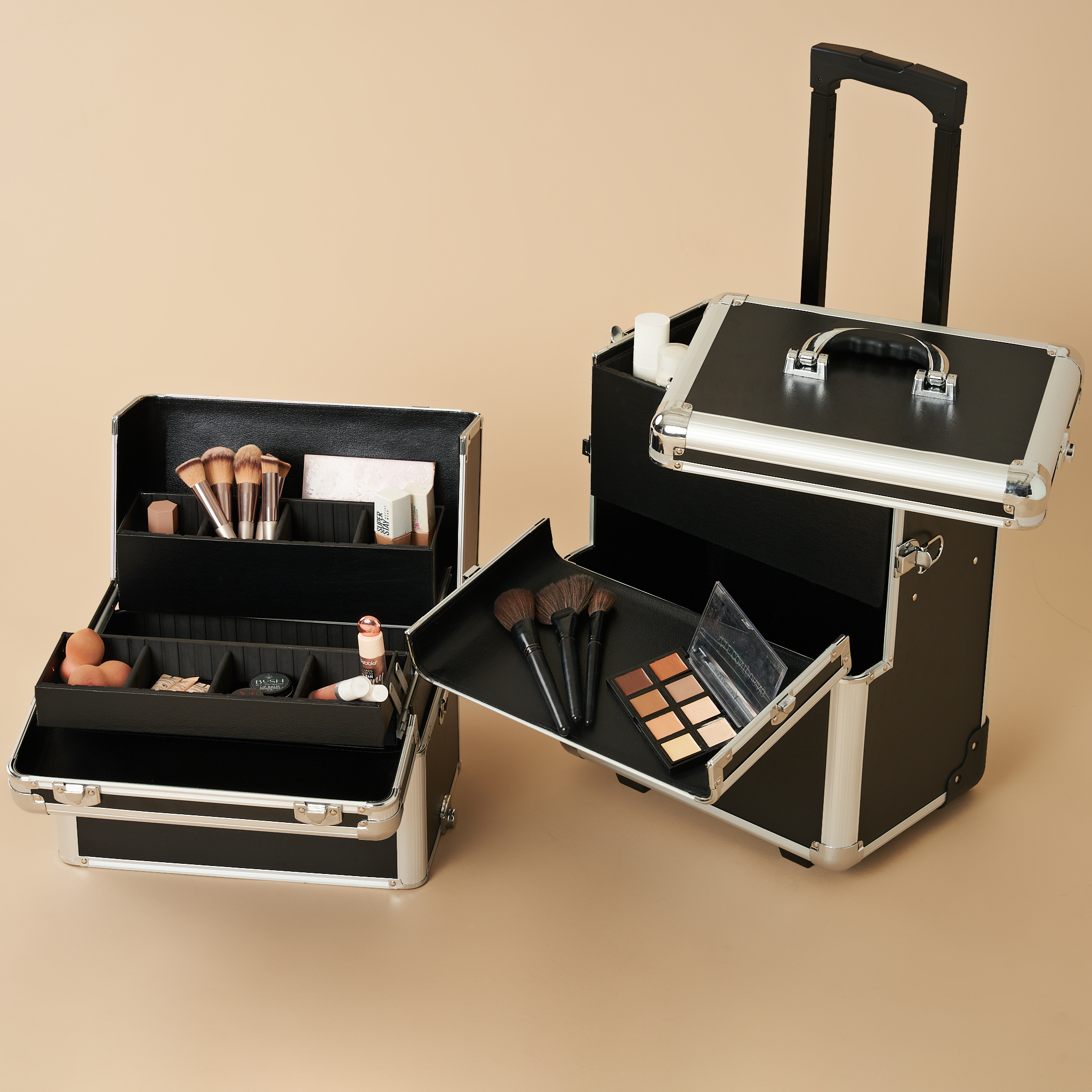 41% off on Emsa Aluminium Make-Up Trolley Case | OneDayOnly