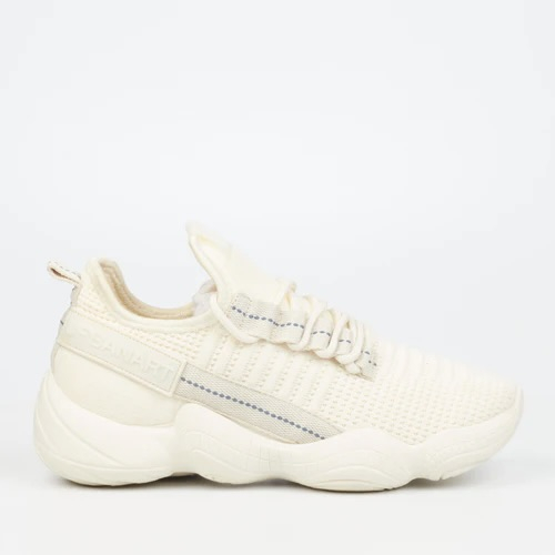 37% off on UBRT Ladies Trip 6 Knit Shoes | OneDayOnly