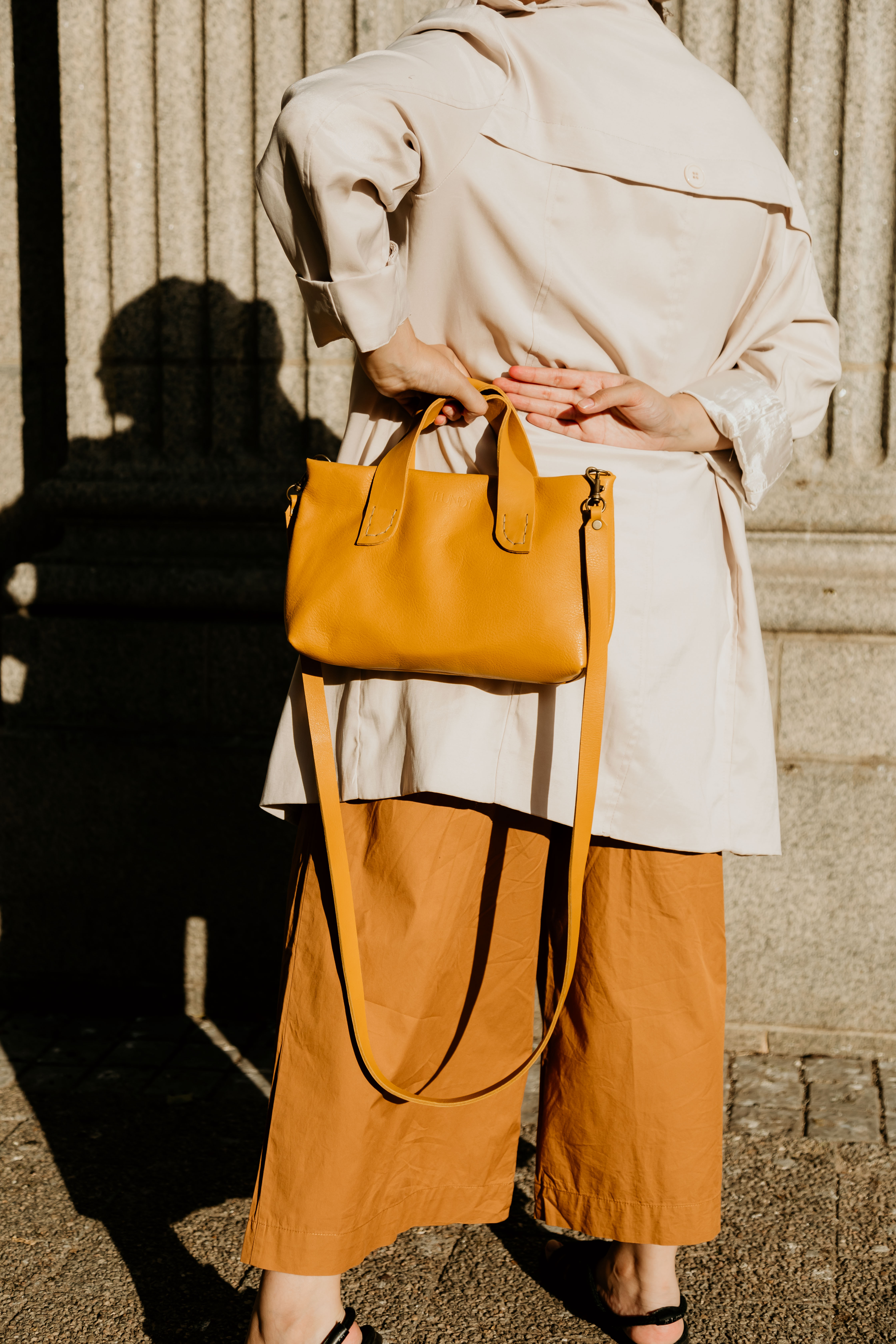 28% off on Genuine Leather Roya Sling Bag | OneDayOnly