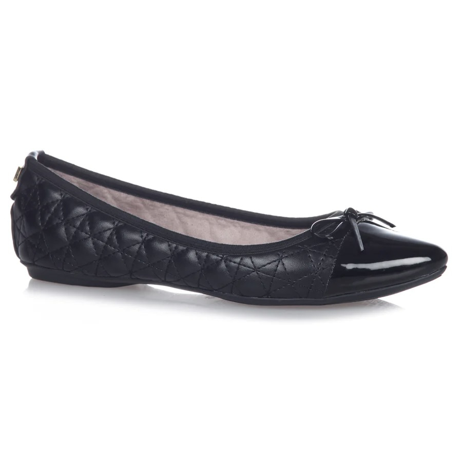 39% off on Ladies Black Holy Pumps | OneDayOnly