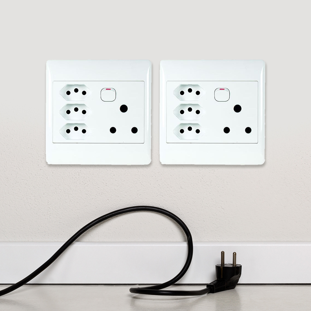 34% off on Halogen 4-Way Socket | OneDayOnly
