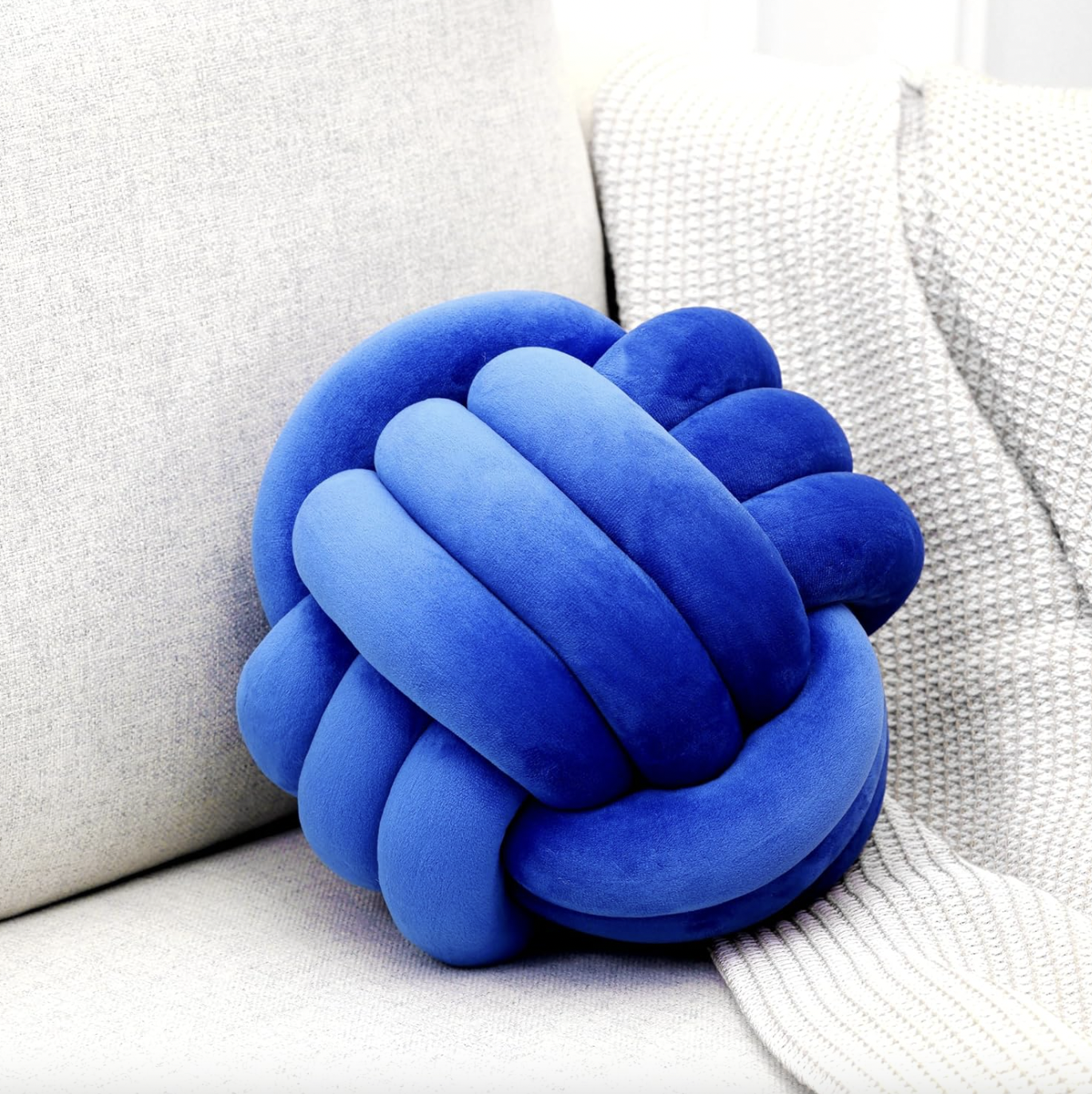 35% off on Creative Deco Knot Ball Cushion | OneDayOnly