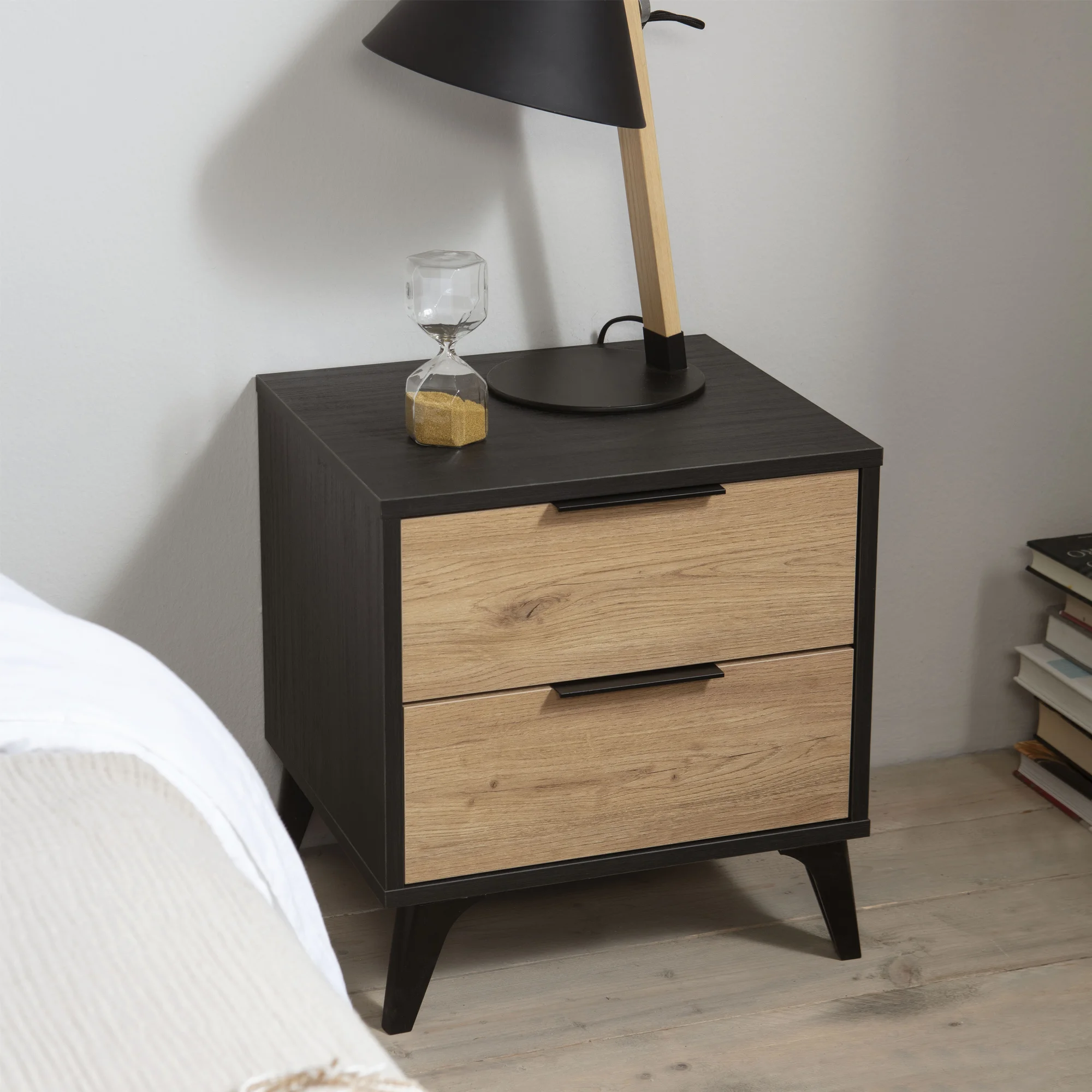 37% off on Minimalist 2x Cleopatra Side Tables | OneDayOnly